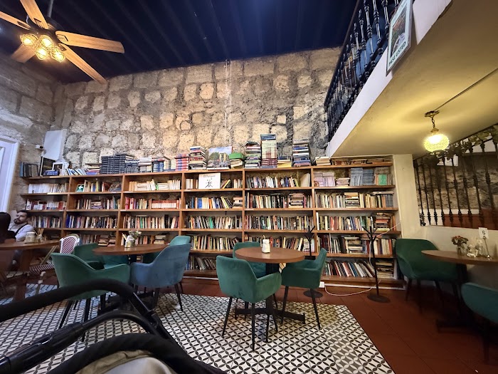 Libros Café Y Detalles | Nuevo León México | Librerías México